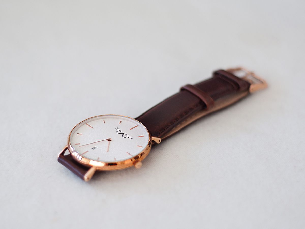 Understated Elegance: Exploring Affordable Minimalist Watch Brands ...